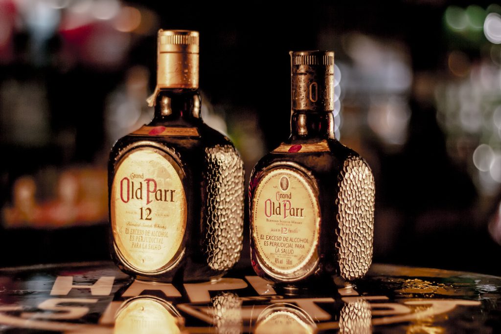 Old Parr – Happy Wings