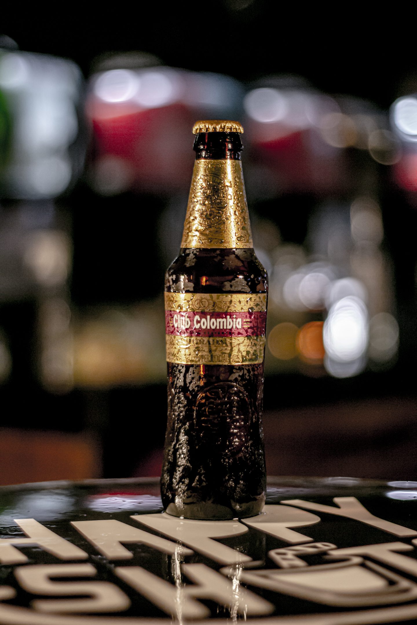 Club Colombia Dorada – Happy Wings